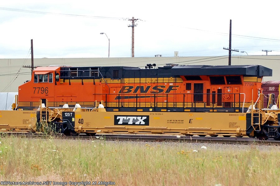 BNSF 7796